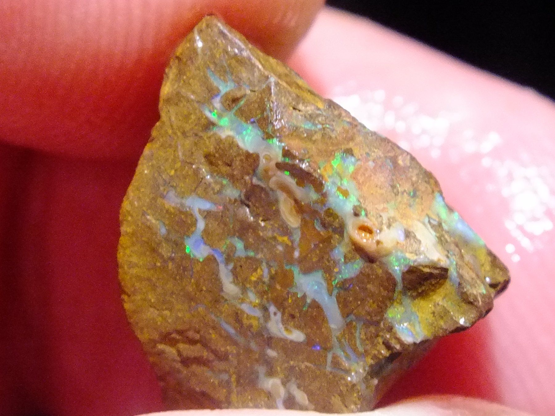 BOULDER ROH OPAL 90 karat Lot TOP QUALITAT Voll Feuer (Neu und ...