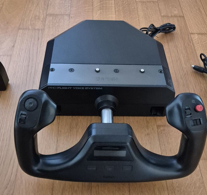 Logitech G Saitek Pro Flight Yoke System (Gebraucht) in Menziken für ...