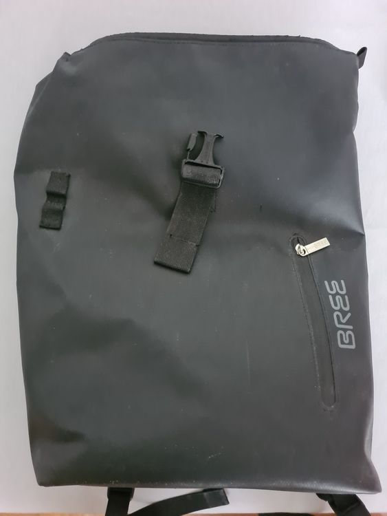 Bree Rucksack für Velo und Stadt, Reissverschluss defekt | Kaufen auf ...