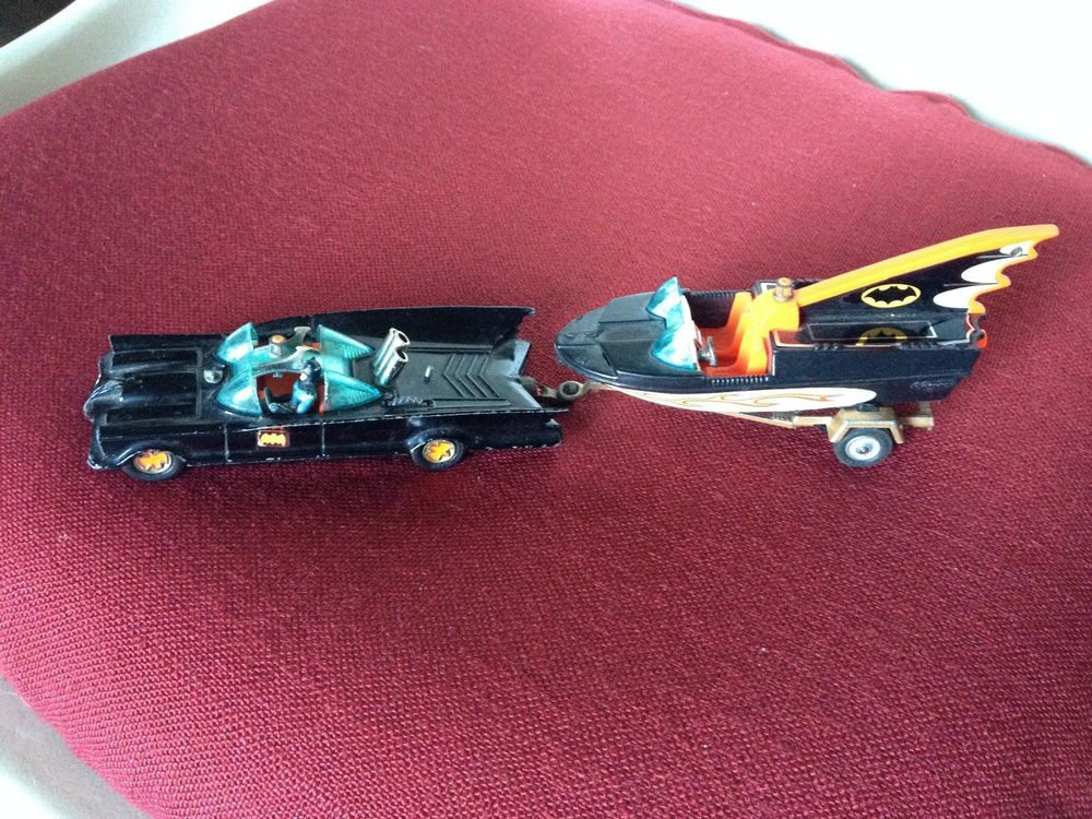 Corgi Batman Batmobil 267 et Batboat | Kaufen auf Ricardo