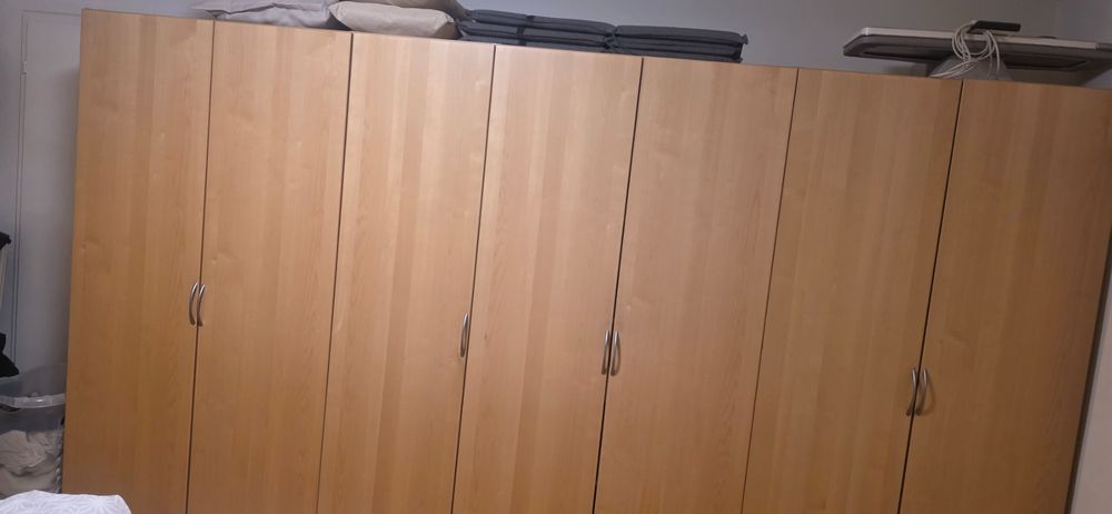 Kleiderschrank 7 Turig