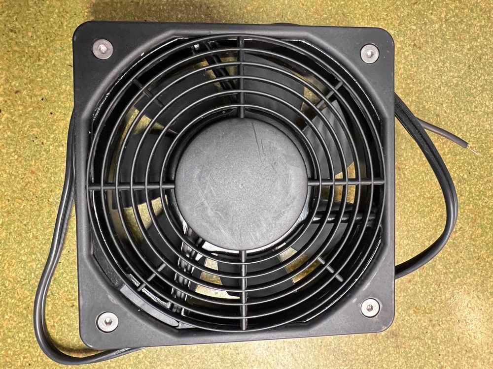 Lüfter Ventilator Ebm Papst 230V (Gebraucht) in für CHF 10 – mit ...