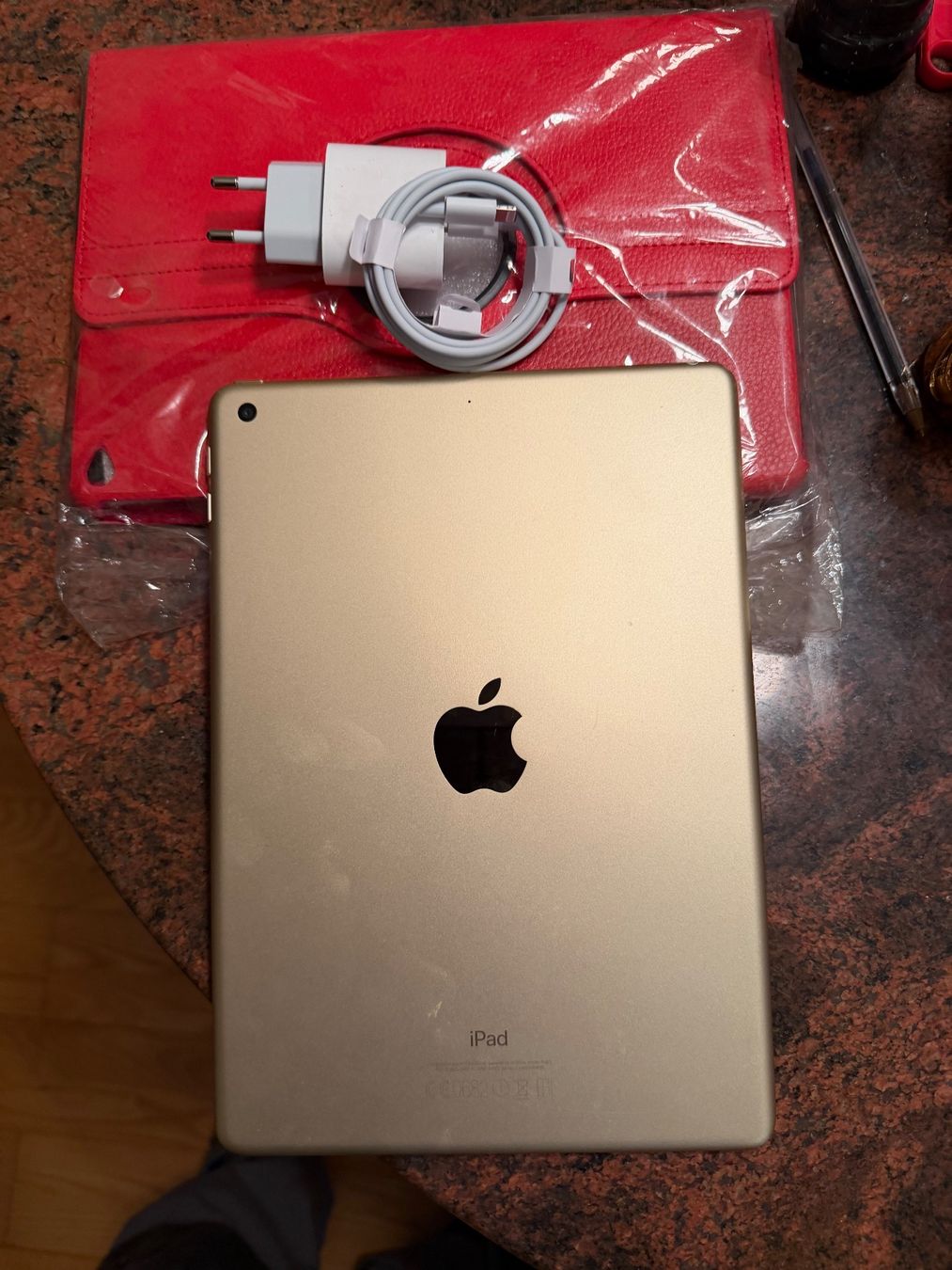 Ipad Gen 5. 32 Gb (Gebraucht) in Schattdorf für CHF 50 – mit Lieferung ...