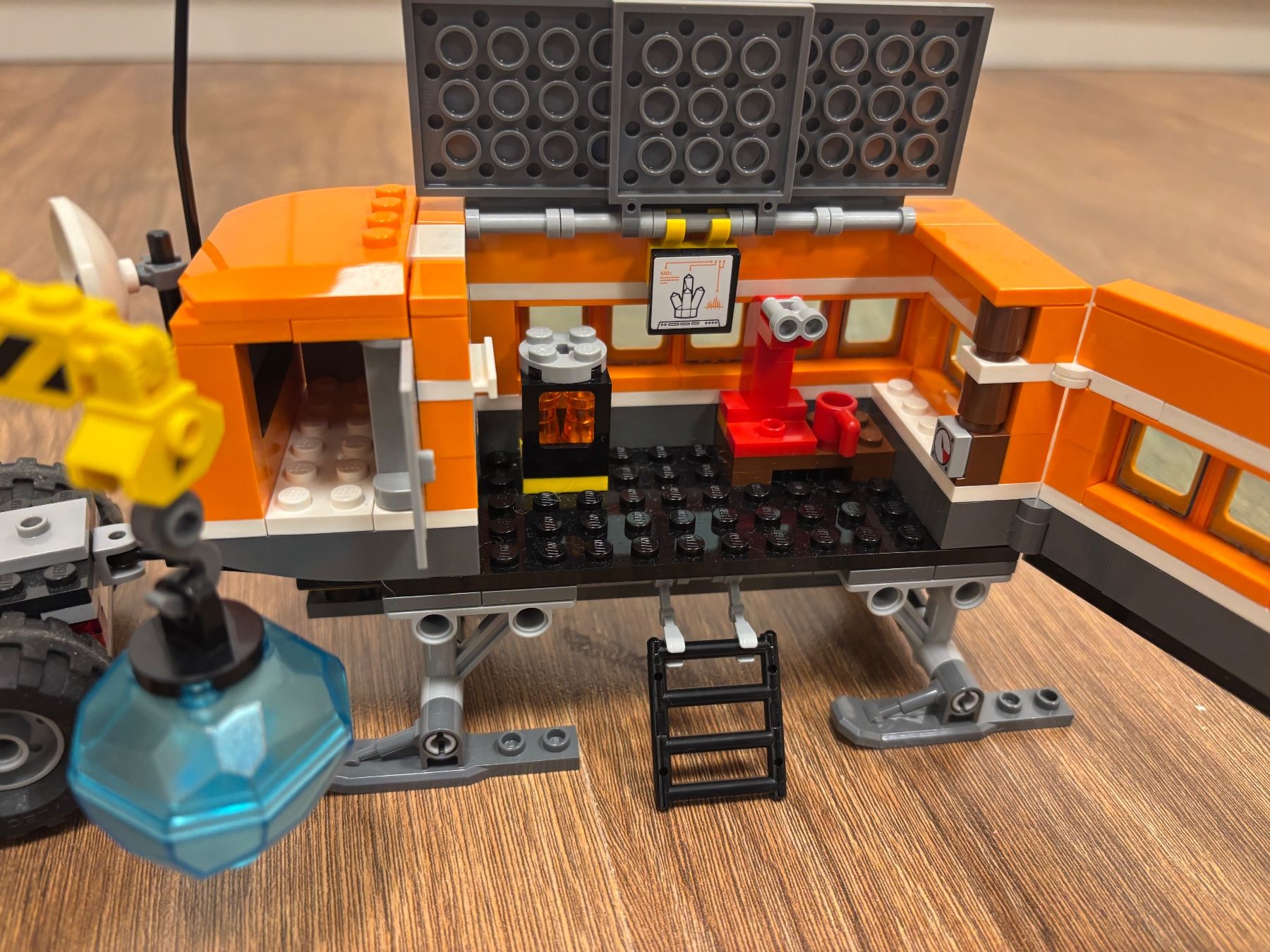 Lego ARKTIS-TRUCK 60035 plus 60033 (Gebraucht) in Langenthal für CHF 42 ...