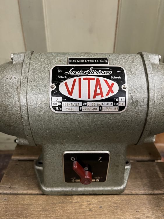 VITAX V1 Doppel-Schleifmaschine mit Polierdorn F (Gebraucht) in Rohrbach für CHF 211 – nur ...