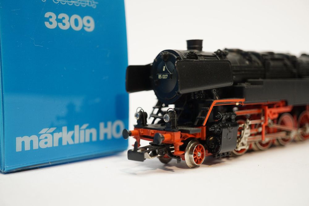 3å Märklin 3309 DB BR 85 Dampflok mit Telex (Gebraucht) in Uetendorf ...
