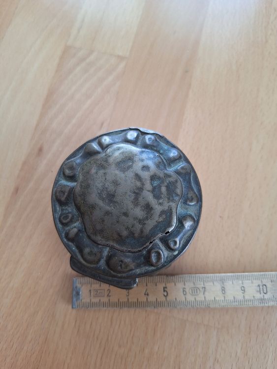 Dose antik (Gebraucht) in Vilters für CHF 45 – mit Lieferung auf Ricardo kaufen