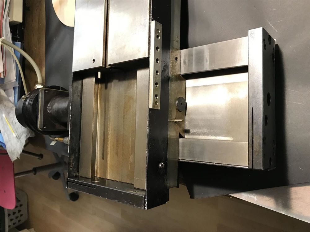 CNC Kreuztisch (Gebraucht) in Gockhausen für CHF 576 – mit Lieferung auf Ricardo kaufen