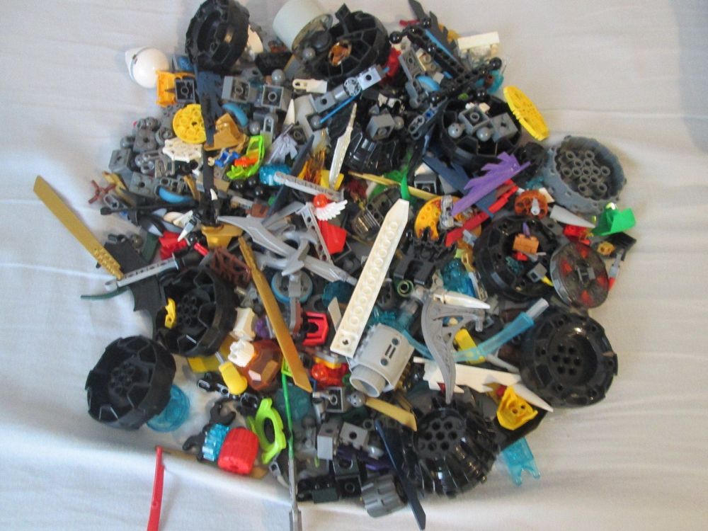 1 Kg Bionicel Lego Teile ab 1 Franken (Gebraucht) in Volketswil für CHF 1 – mit Lieferung auf ...