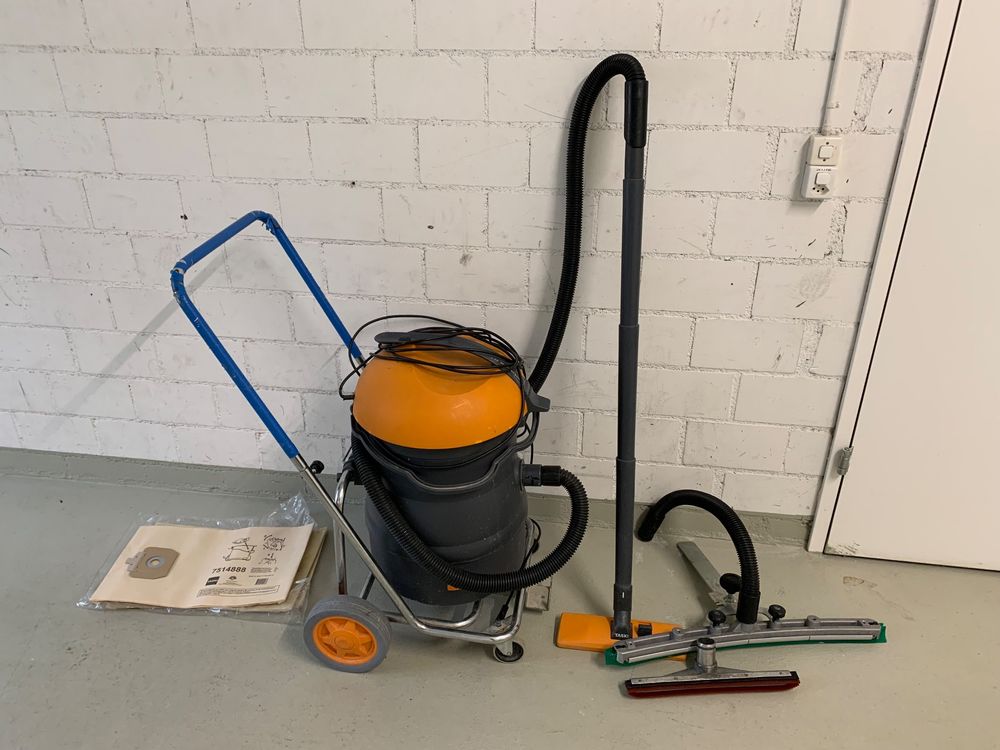 Taski Vacumat 22T Full - Set läuft | Kaufen auf Ricardo