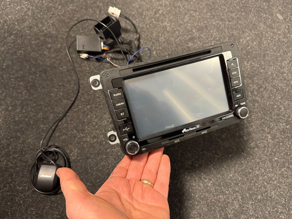 Vw oder Skoda Radio cd und navi Lieferung möglich (Gebraucht) in Thun ...