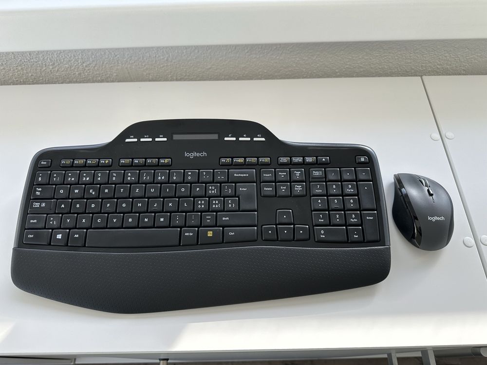 Logitech MK710 (Gebraucht) in Au ZH für CHF 19.9 – nur Abholung auf ...