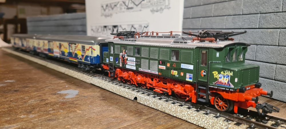 NEUWERTIG Märklin 2872 "Pop Train" | Kaufen auf Ricardo