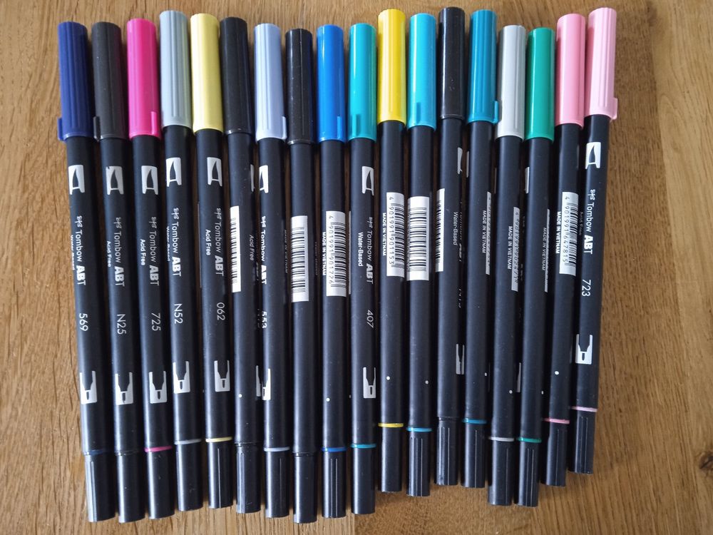 Tombow dual brush pen 18 Stk (Gebraucht) in Rothrist für CHF 30 – mit Lieferung auf Ricardo kaufen
