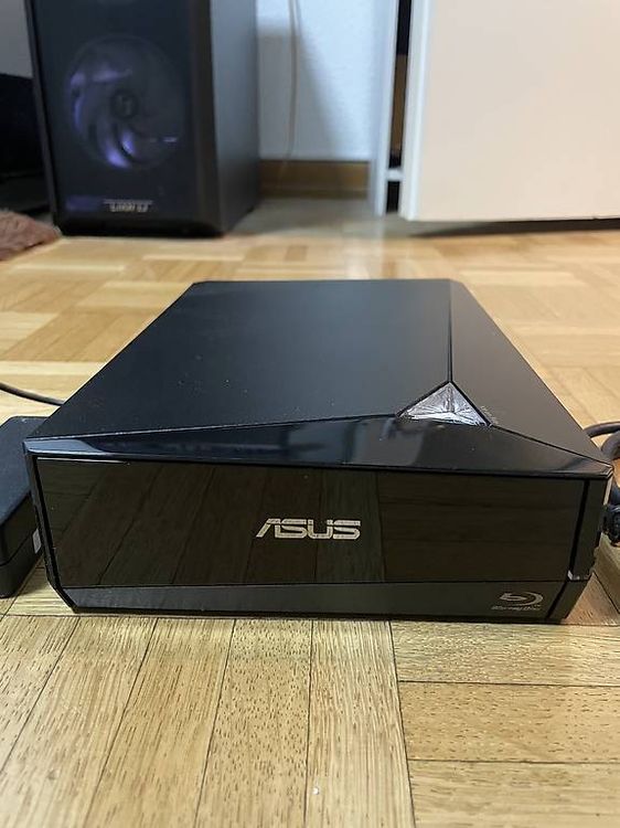 Lecteur Blu-ray ASUS BW-16D1X-U (Gebraucht) in Genève für CHF 50 – nur ...