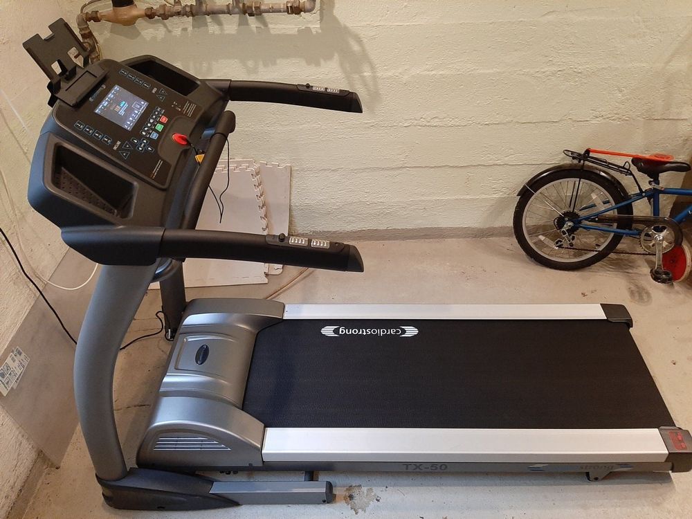 Laufbahn Cardiostrong TX 50 (Gebraucht) in Stettfurt für CHF 1000 – mit ...