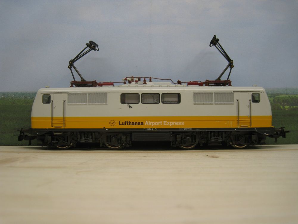 Märklin 2867 E-Lok 111 049-3 Lufthansa Airport / Digital (Gebraucht) in Eschlikon TG für CHF 60 ...
