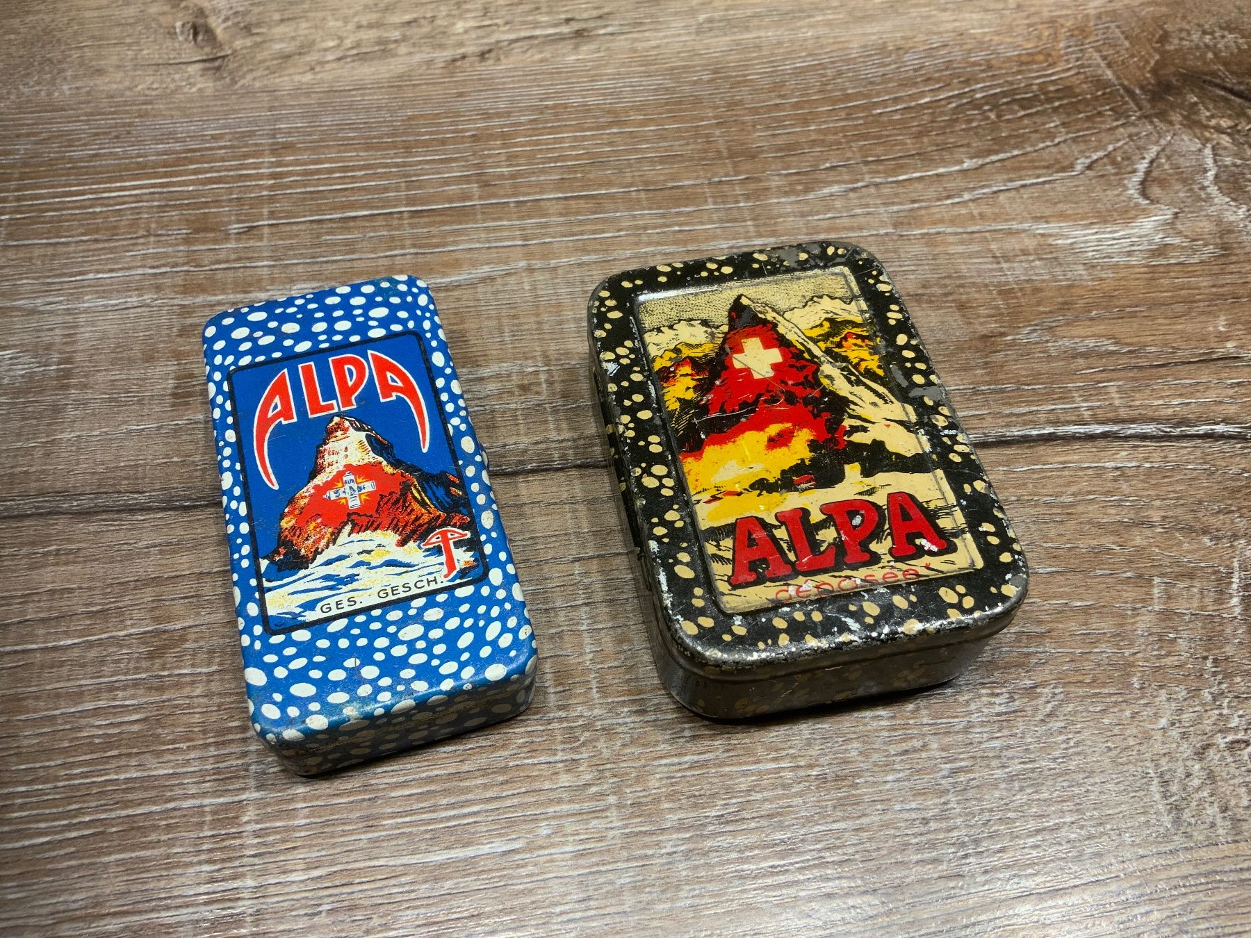 Alte Alpa Dosen, 2er Set, Vintage, Schweizer Marke (Gebraucht) in ...