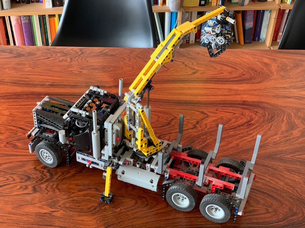 Lego Technics 9397 Holztransporter, motorisiert (Gebraucht) in ...