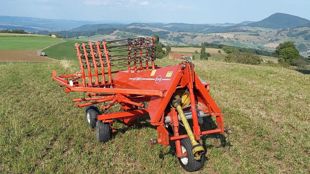 Kreiselschwader Kuhn GA3501 Super (Gebraucht) in Gipf-Oberfrick für CHF ...