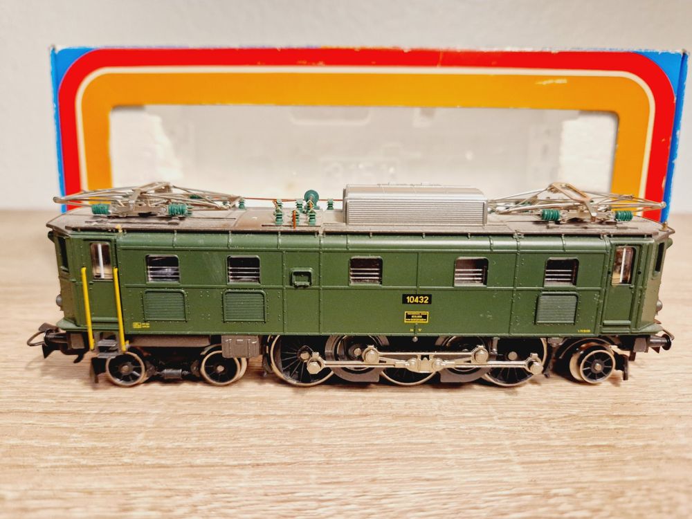 Märklin 3167 E-Lok Ae 3/6 II SBB H0 (D'occasion) à St-Aubin-Sauges pour ...