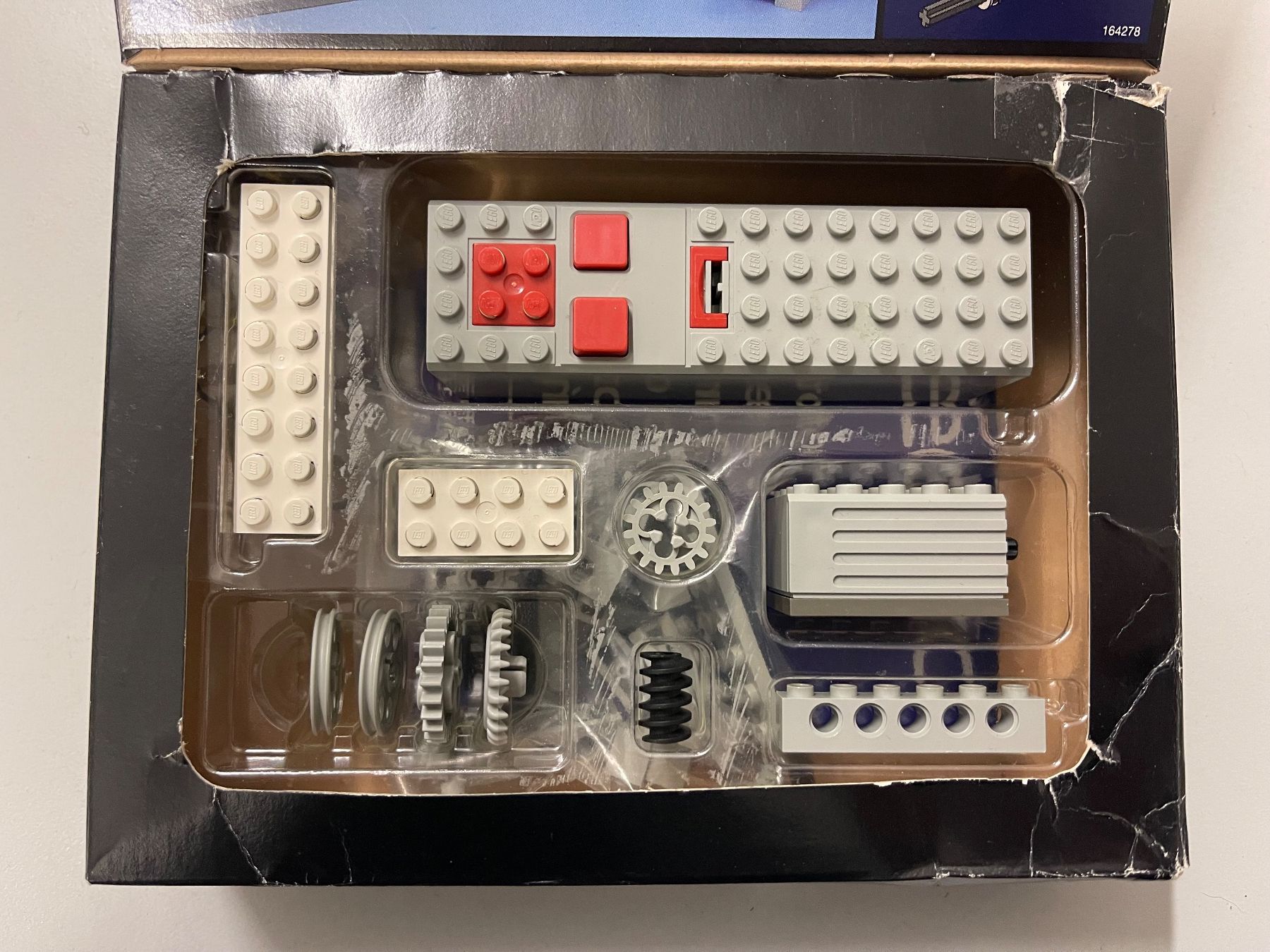 LEGO Technic Supplemental 8720 - 9V Motor mit OVP (Neu und ...