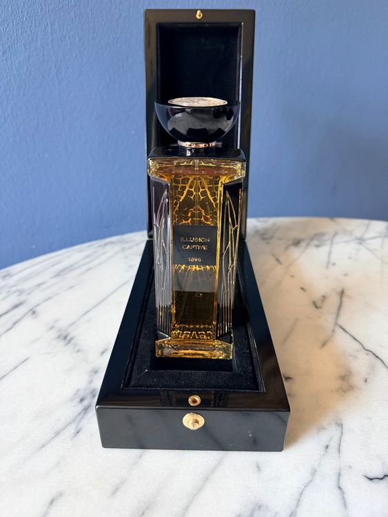 Lalique Illusion Captive 1895 Parfum, neu im Lackkistchen (Neu und ...