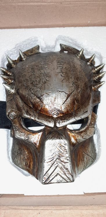 Sammlerstück Predator Maske (Neu und originalverpackt) in für CHF 49 ...
