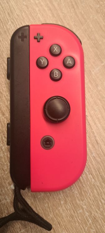 Joycon droite rose Switch: défectueux (Défectueux) à Cuarny pour CHF 6 ...
