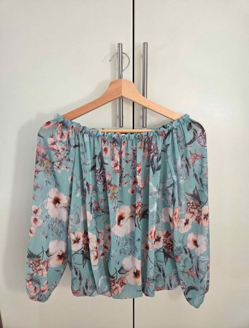 Bluse S (Gebraucht) in Lampenberg für CHF 10 – mit Lieferung auf ...