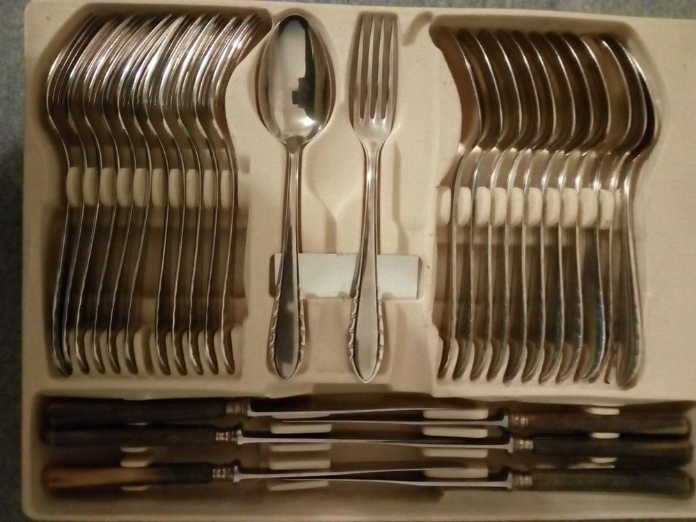 Berndorf versilbert 90/45 (24+6Teilig) (Gebraucht) in Köniz für CHF 90 – mit Lieferung auf ...