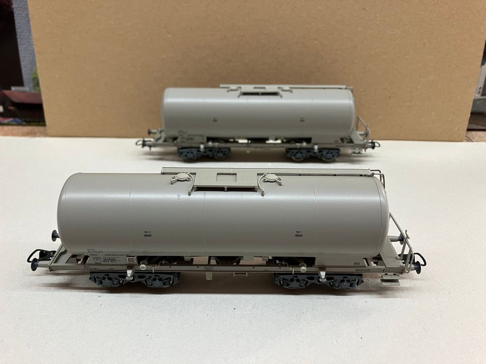 Roco 2 x 47557 SBB Zementsilowagen Uaces, H0 (Neu (gemäss Beschreibung ...