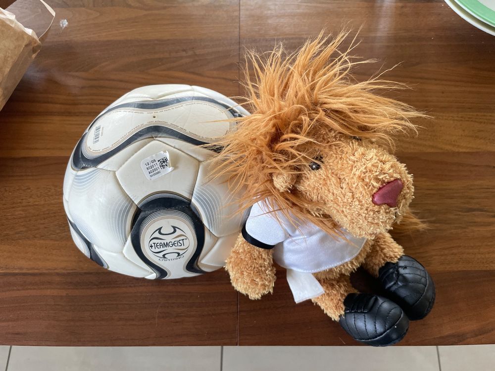 Fussball Teamgeist 2006 und Goleo Maskottchen | Kaufen auf Ricardo