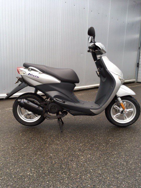 Yamaha YN50 Neos ab 15 Jahren fahren | Kaufen auf Ricardo