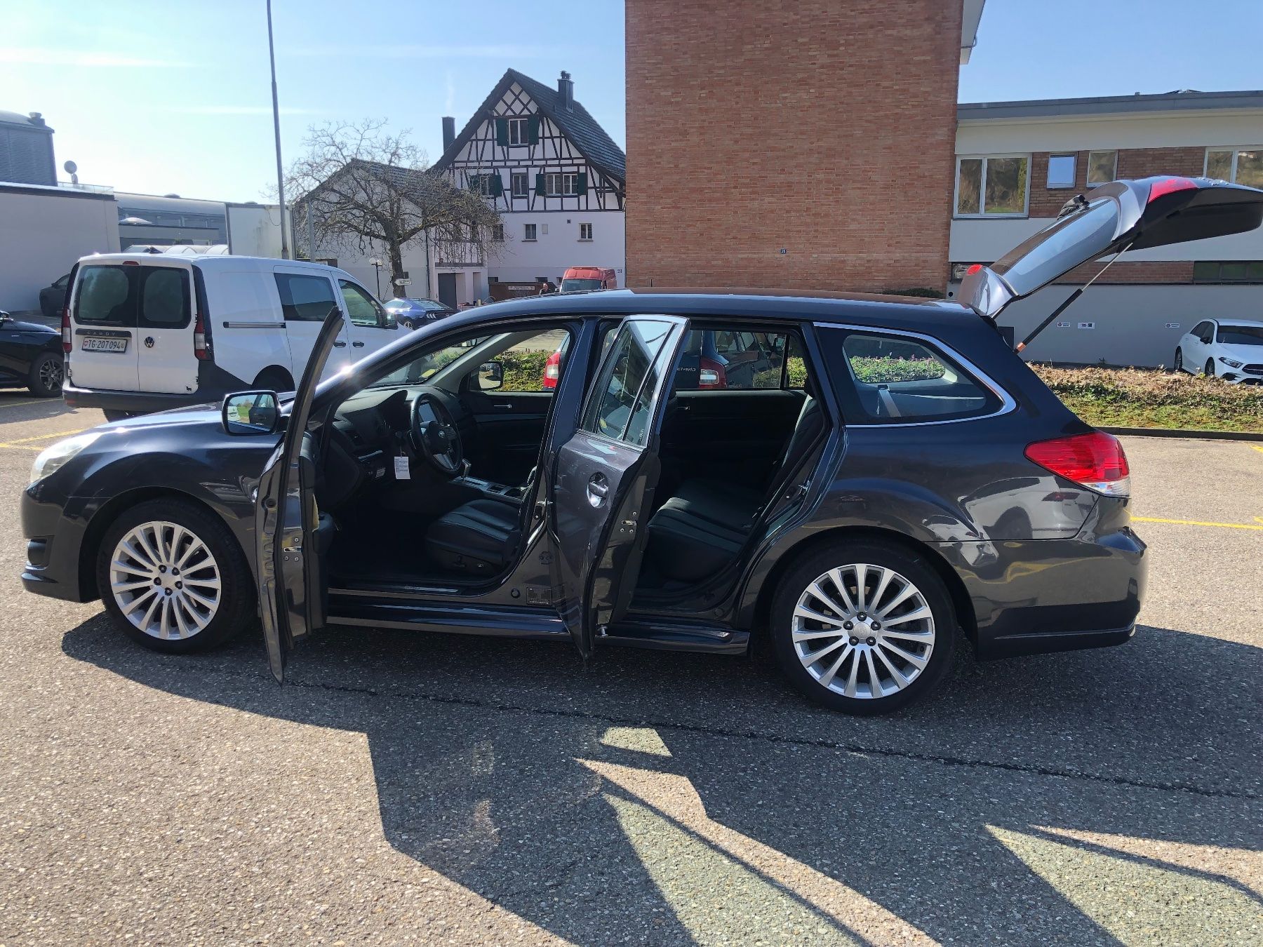 Subaru Legacy 2.5i S AWD aus 1.Hand, Automat, frisch ab MFK (Gebraucht ...