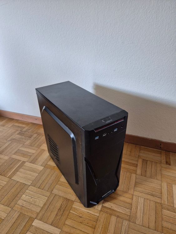 PC mit Ryzen 7 1700, 16 GiB RAM, 120 GB SSD, AMD RX 550 (Gebraucht) in ...