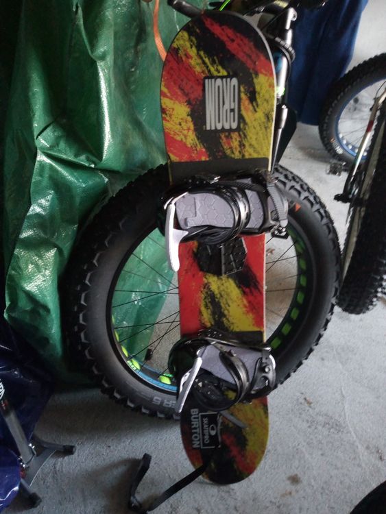 Snowboard BURTON GROM 110 NEU mit Bindung (Neu und originalverpackt) in ...