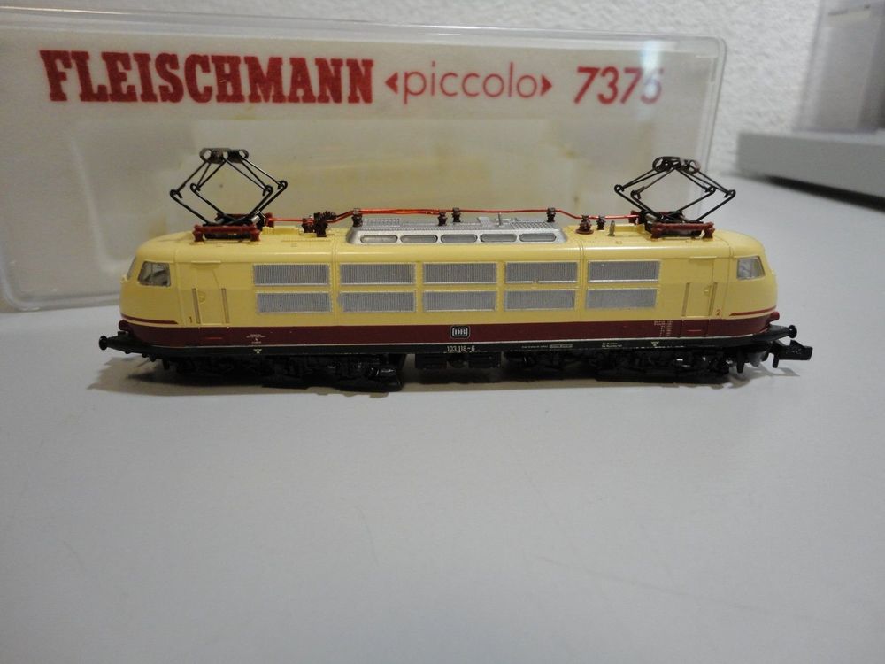 Fleischmann E-Lok BR103 DB Spur N (Defekt) in Luterbach für CHF 12 – mit Lieferung auf Ricardo ...