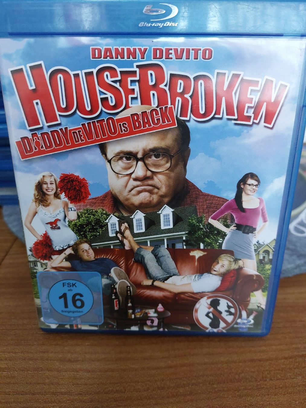 Housebroken Blu-ray, Danny DeVito, lustig. (Gebraucht) in Aarberg für ...