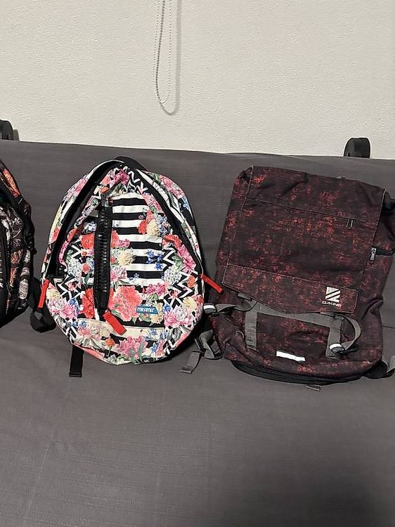Zaini (Usato) a Cresciano per CHF 8 – solo ritiro | Acquista su Ricardo