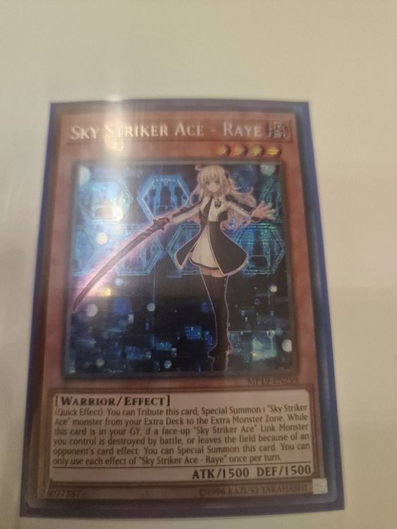 Yugioh Sky Striker Ace Raye (Gebraucht) in Dietikon für CHF 1 – mit Lieferung auf Ricardo kaufen
