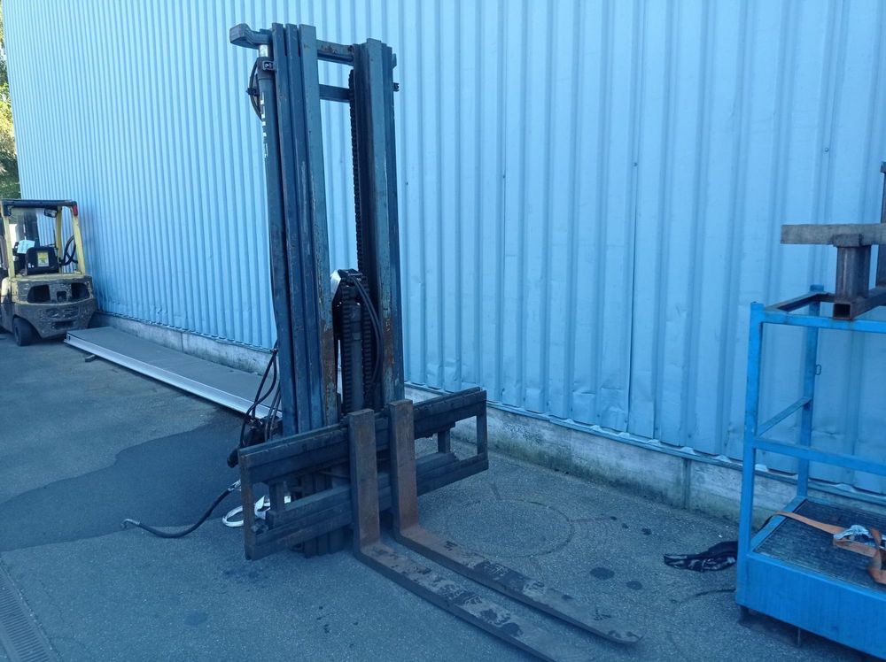 Gabelstapler Mast (D'occasion) à Auslikon pour CHF 251 – retrait ...