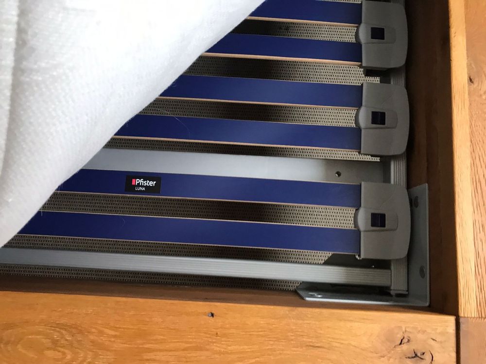 Doppelbett 160/200 Wildeichen inkl. Rost & Matratze | Kaufen auf Ricardo