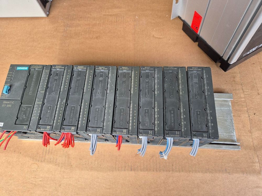 automate programmable Siemens S7 300 (D'occasion) à pour CHF 60 – avec ...
