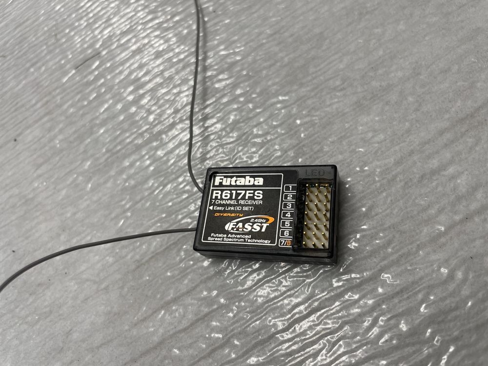 Empfänger Futaba R617FS (Gebraucht) in für CHF 25 – mit Lieferung auf ...