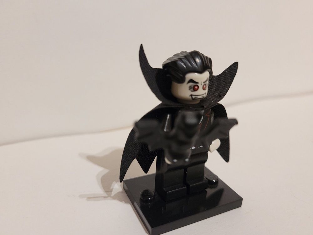 Lego minifigure Vampire Dracula (Neu (gemäss Beschreibung)) in La Tour ...