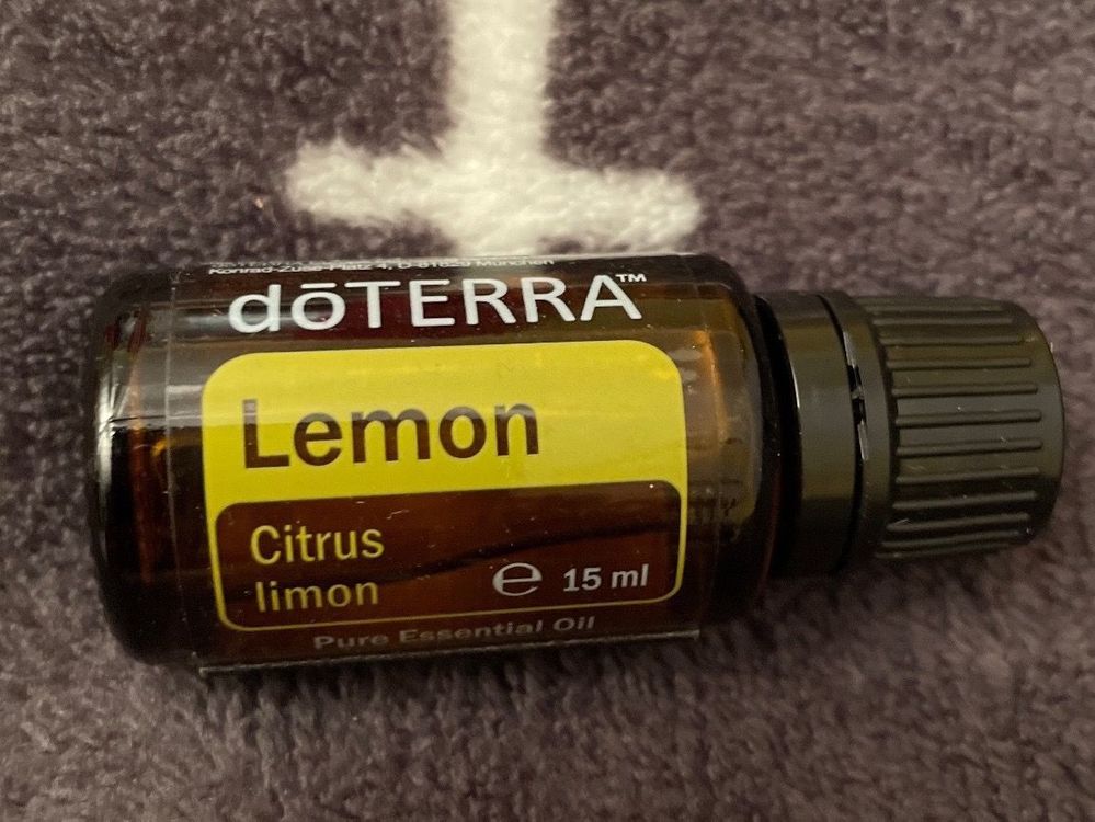 Huile essentielle Do Terra « citron » (Neu und originalverpackt) in ...