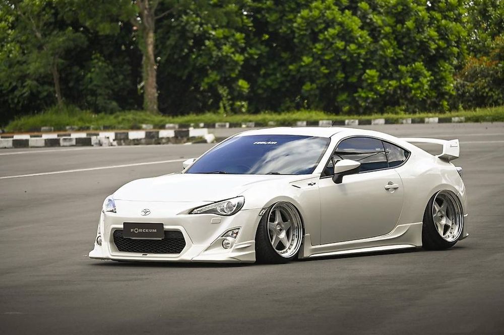 Pièces / Teile Toyota GT86 / Subaru BRZ (Gebraucht) in Sion für CHF 1234 – nur Abholung auf ...