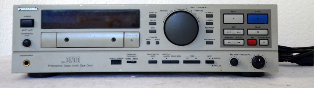 Panasonic SV-3700 High-End DAT-Recorder | Kaufen auf Ricardo