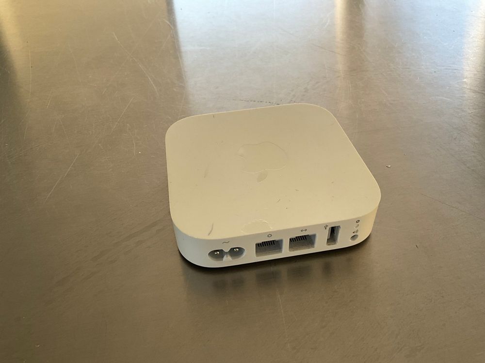 Apple Airport Express (Gebraucht) in Chapelle-s-Moudon für CHF 23 – mit ...
